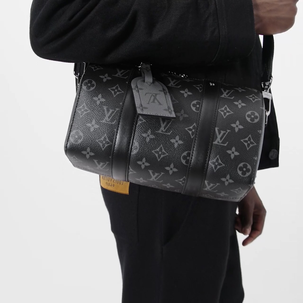 Outlet Louis Vuitton M45936 Monogram Eclipse City Keepall On Outlet Louis Vuitton M45936 Monogram Eclipse City Keepall On
